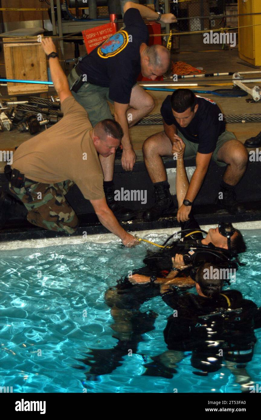 Deep submergence unit hi-res stock photography and images - Alamy