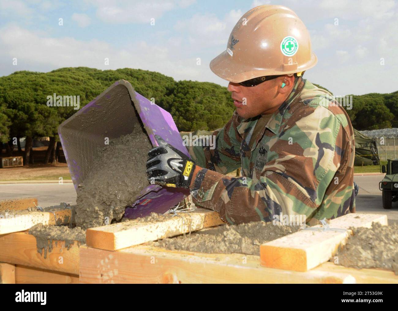 Camp Mitchell, CONCRETE, NMCB 74, overhead pour, Rota, SEABEES, Spain ...
