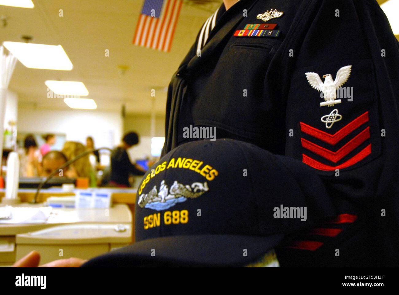 Uss los angeles (ssn 688) hi-res stock photography and images - Alamy