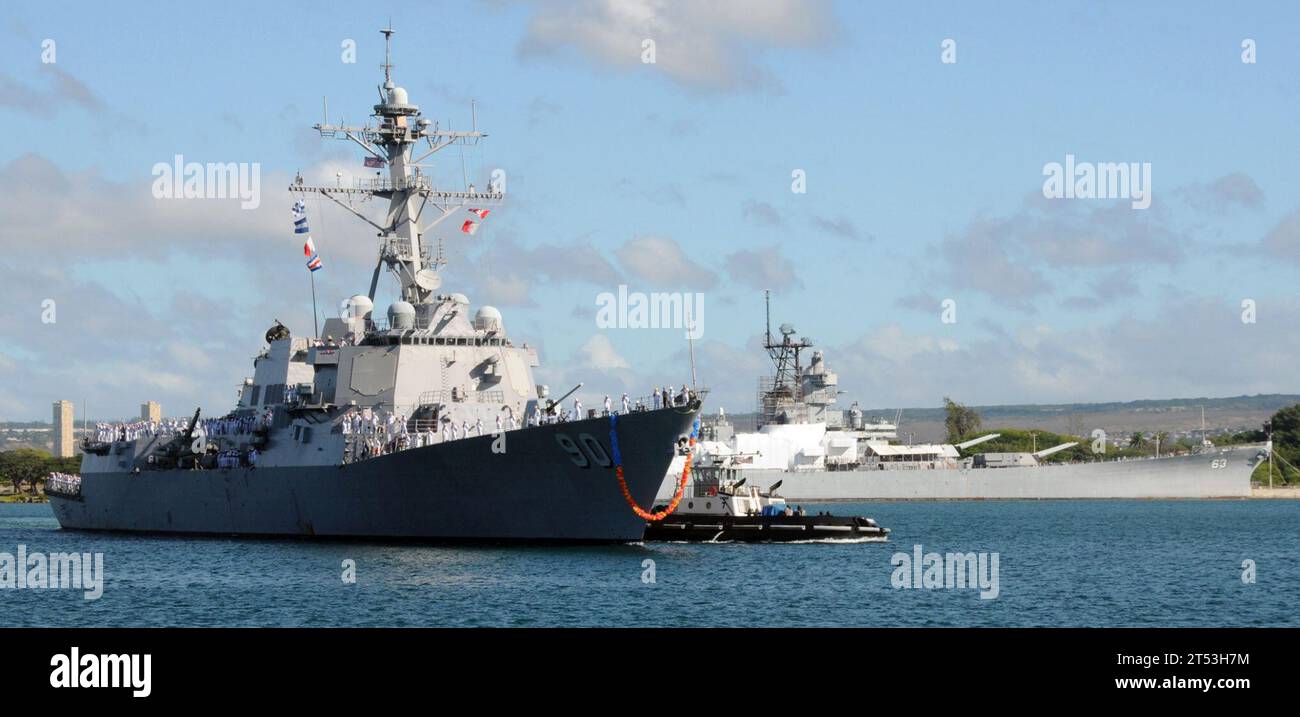 Uss chafee ddg 90 hi-res stock photography and images - Alamy