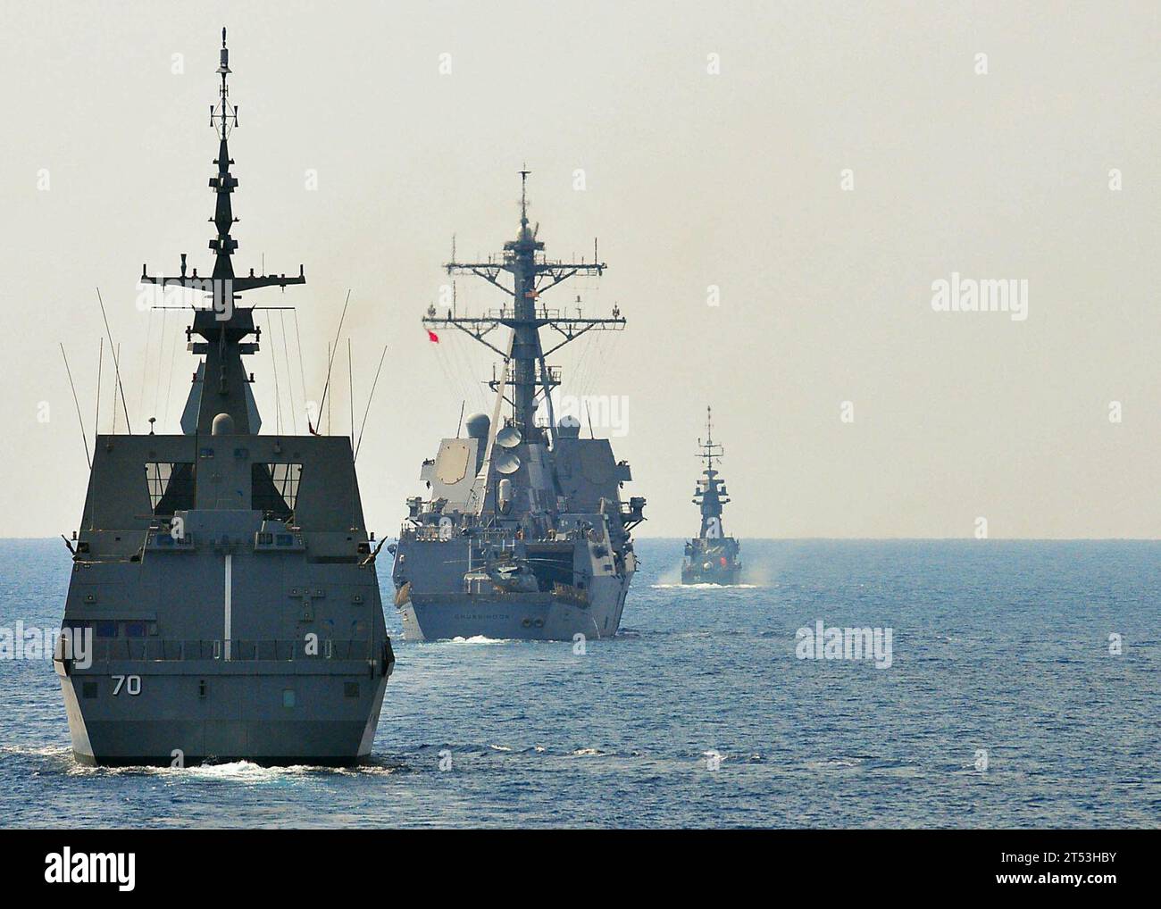 CARAT Singapore 2010, training, USS Chung-Hoon (DDG 93), weapons Stock ...