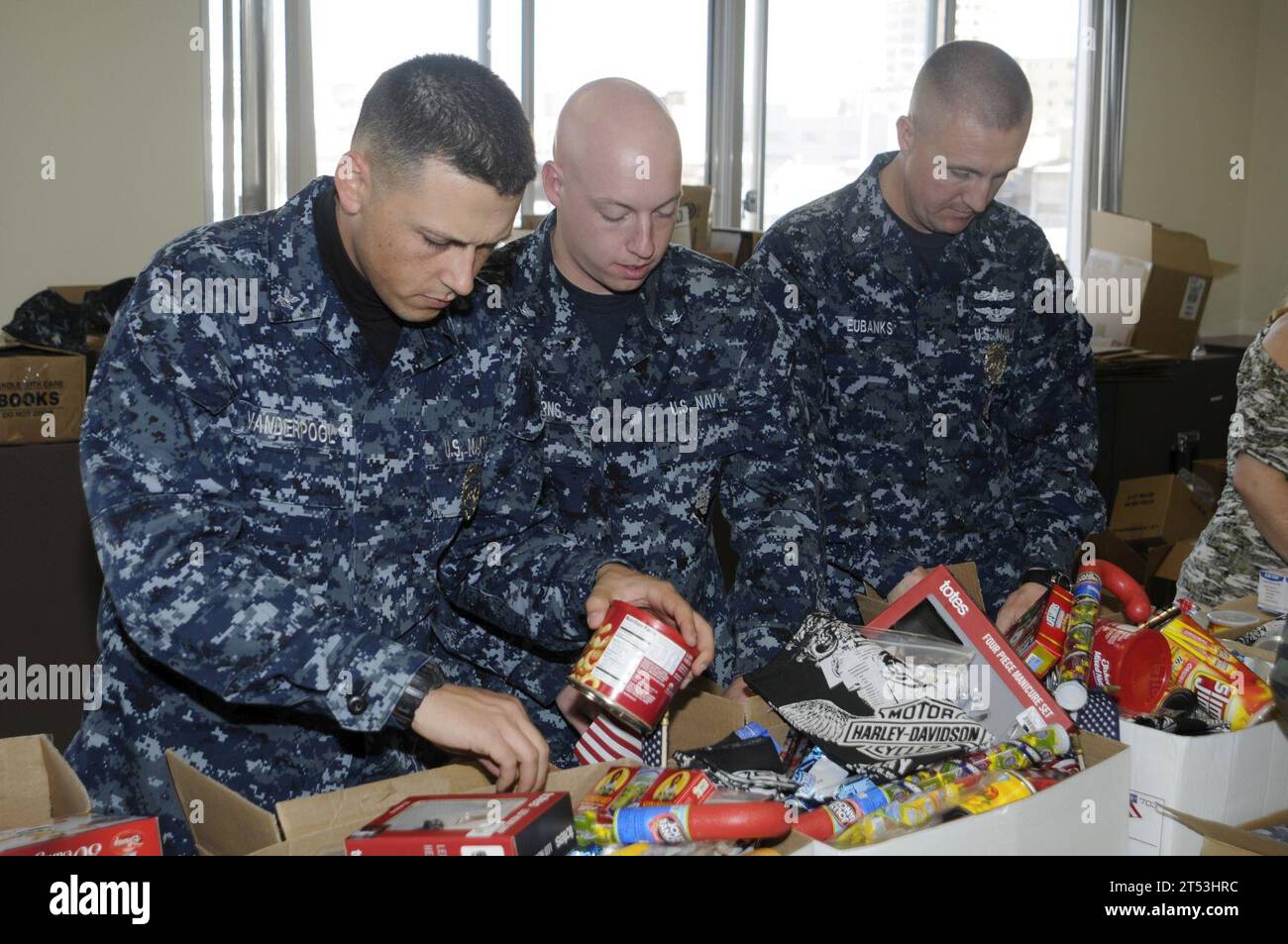 care packages, Japan, Sailors, Sasebo Individual Augmentee Committee, U ...