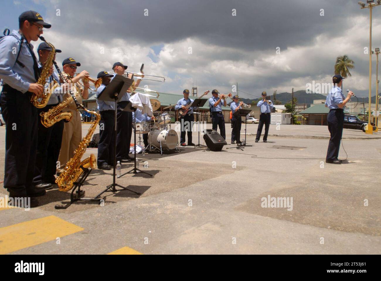 caribbean, dozen countries, four-month humanitarian deployment, LATIN ...