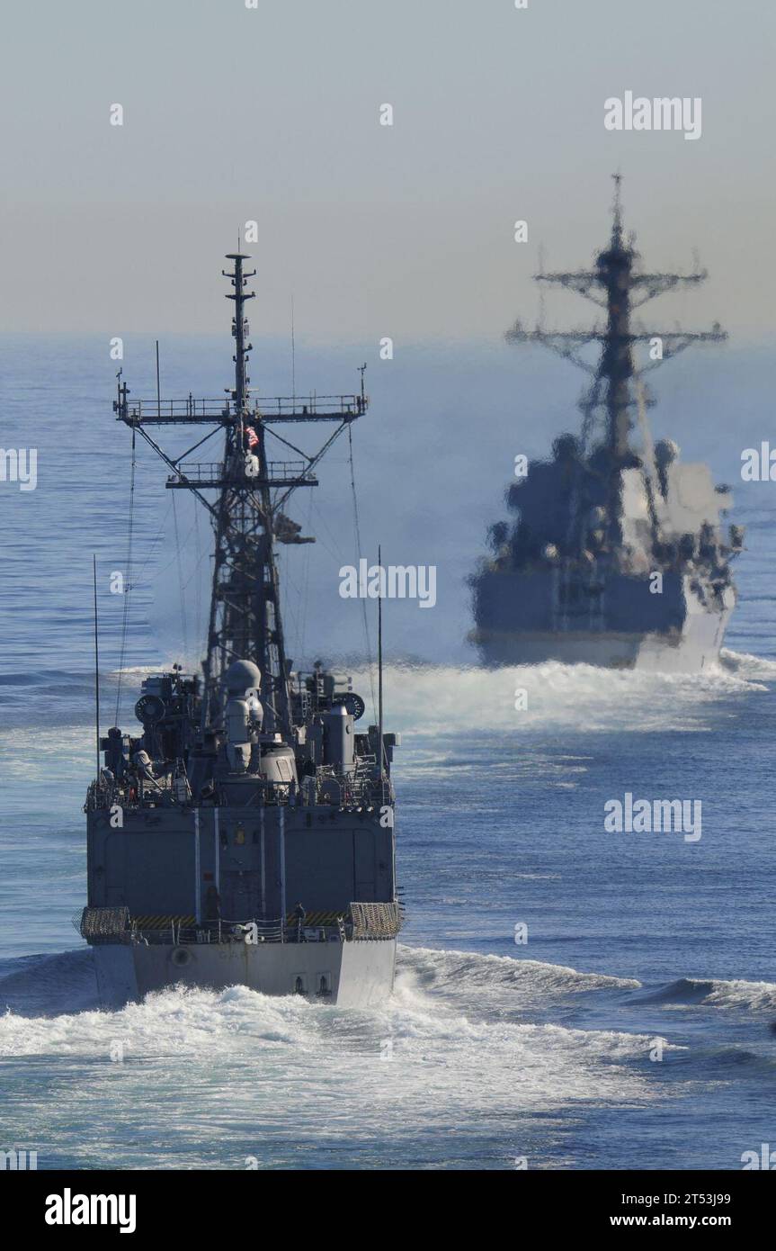 Carl Vinson Carrier Strike Group, gary, Pacific Ocean, simulated ...