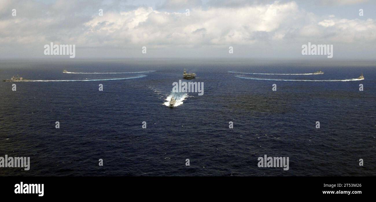 United states carrier formation hi-res stock photography and images - Alamy