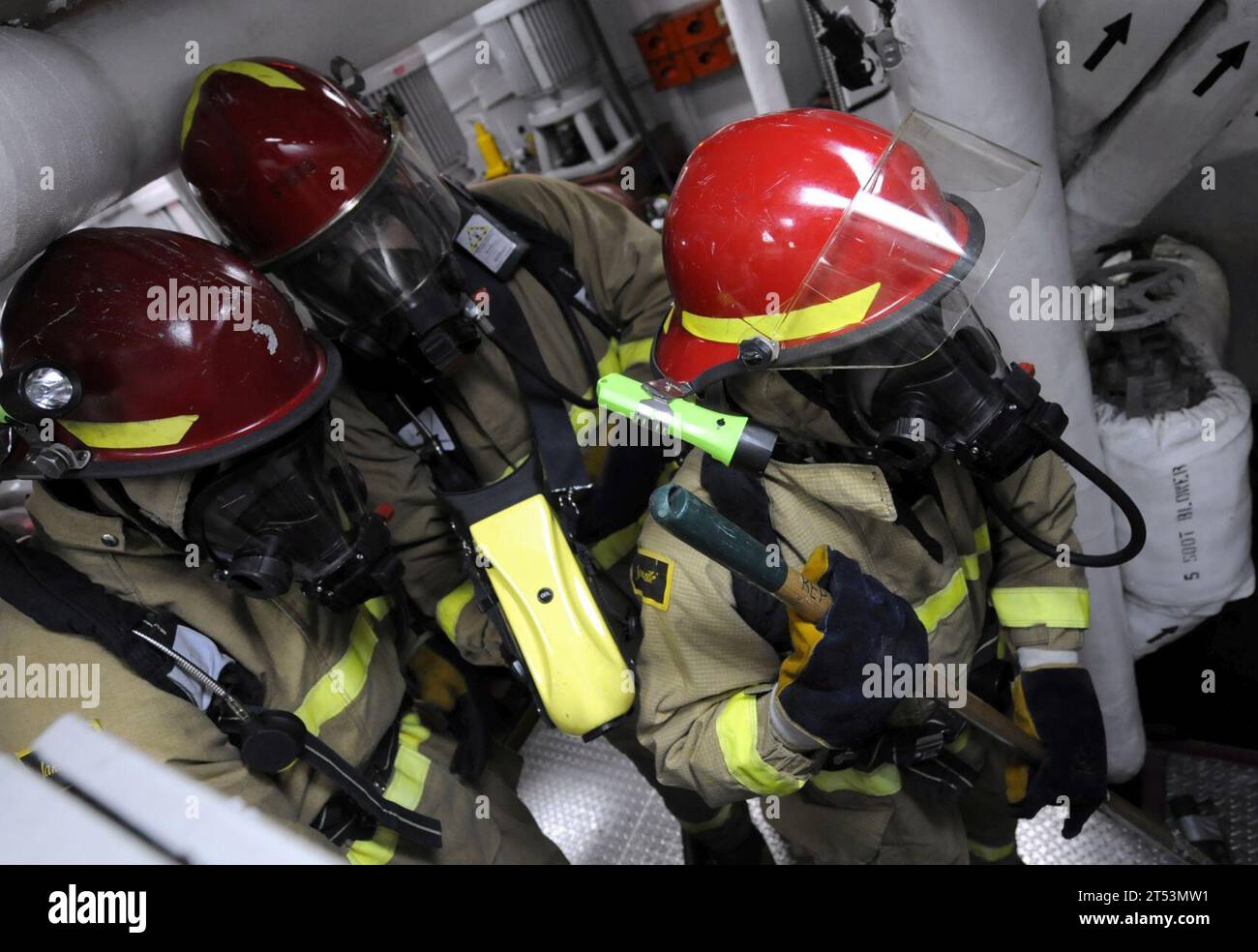 casualty drill, Engine Room Fire Drill, firefighting, lcc 19, Sailors ...