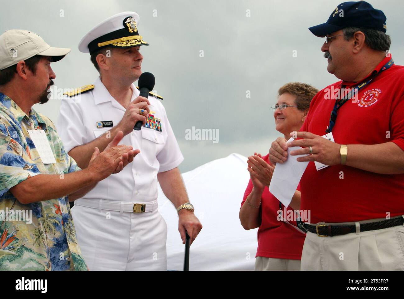 Commander of navy region midwest hi-res stock photography and images ...