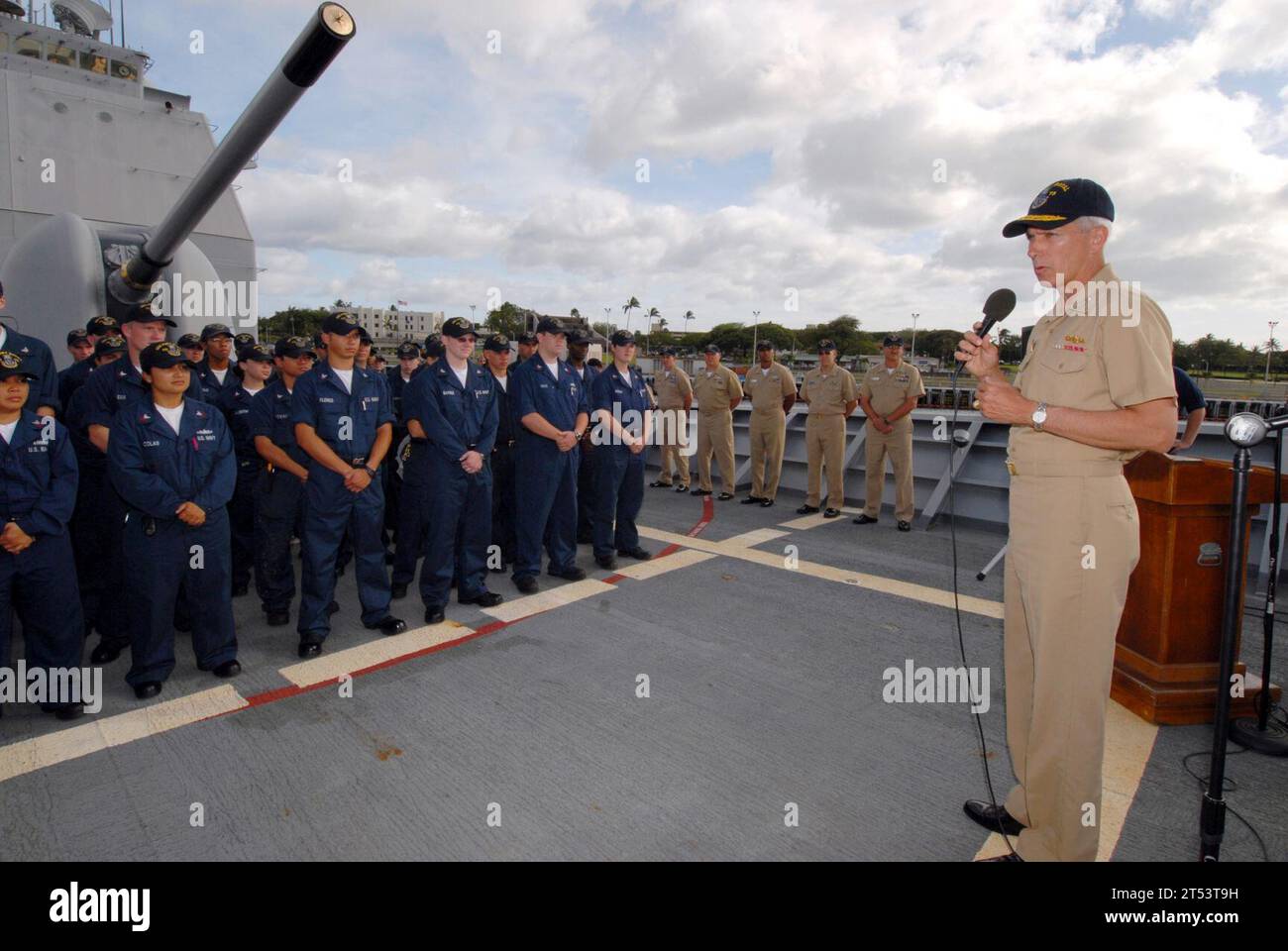 CG 73, people, Sailor, uss port royal Stock Photo - Alamy
