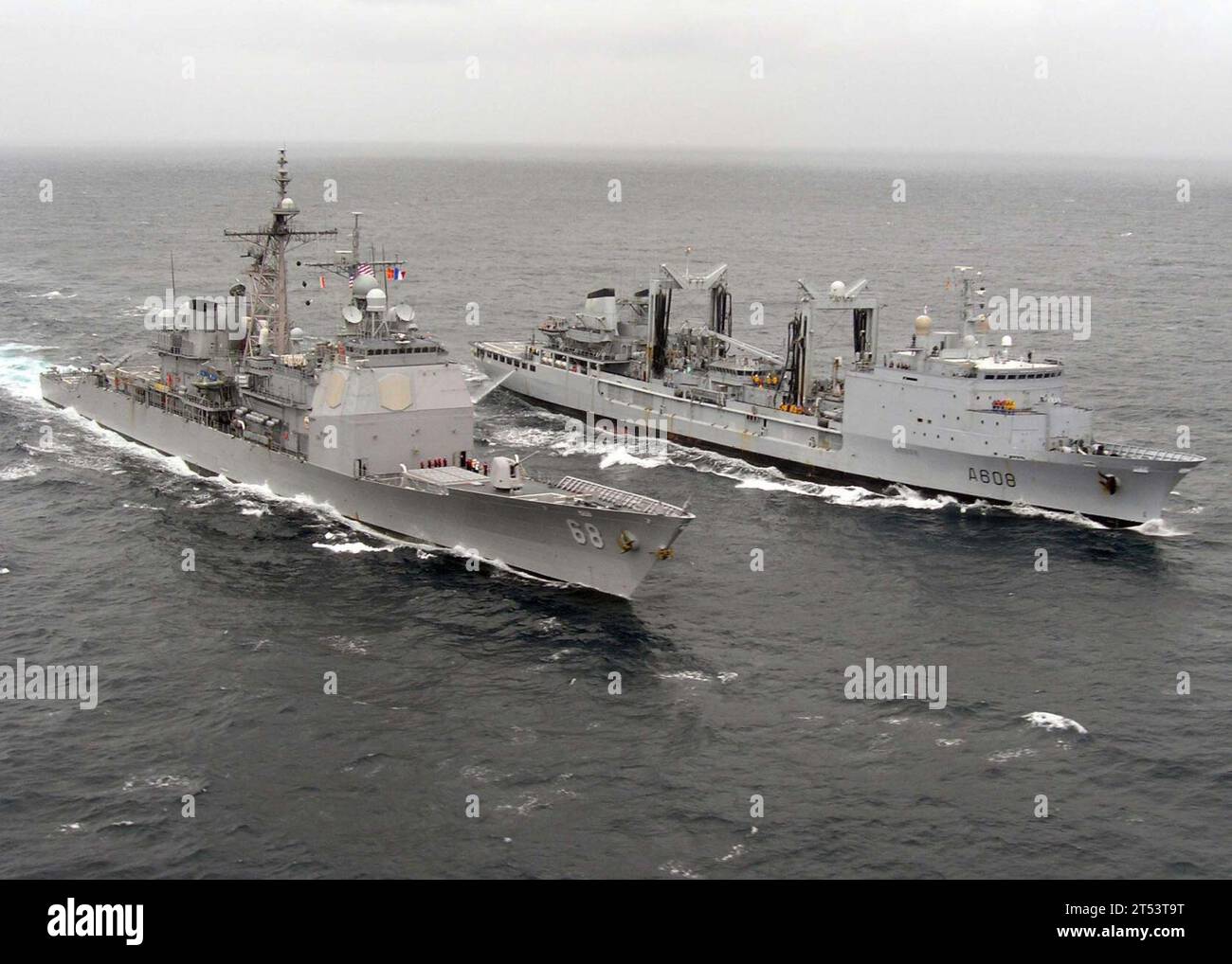 cg 68, french fs var (a 608), RAS, ship, Underway Replenishment, UNREP ...