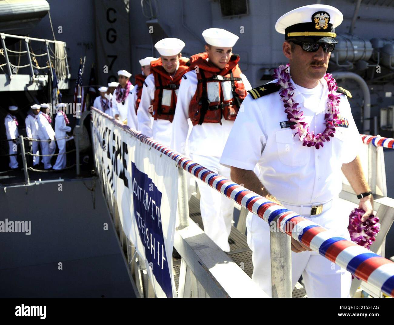 CG 70, CRUISER, HAWAII, JJoint Base Pearl Harbor-Hickam, Pearl Harbor ...