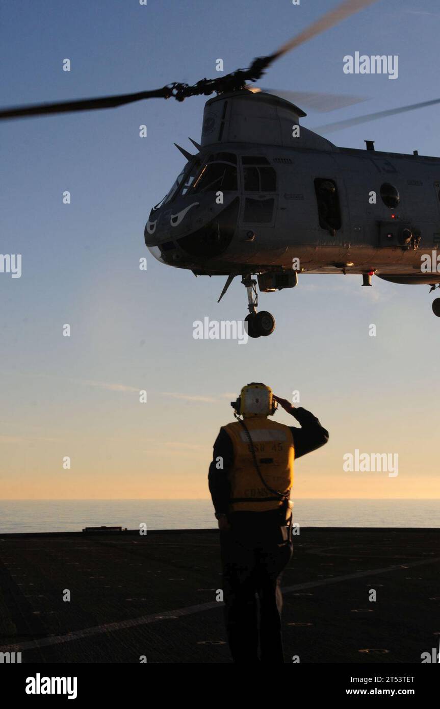 Ch 45 helicopter hi-res stock photography and images - Alamy