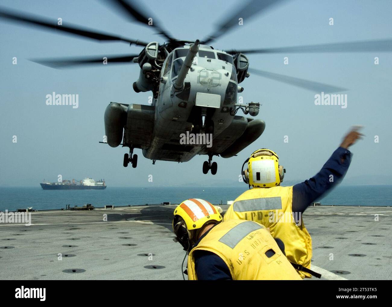 ch-53, Cobra Gold, CTF-76, Essex Strike Group, flight ops, USS Harpers ...