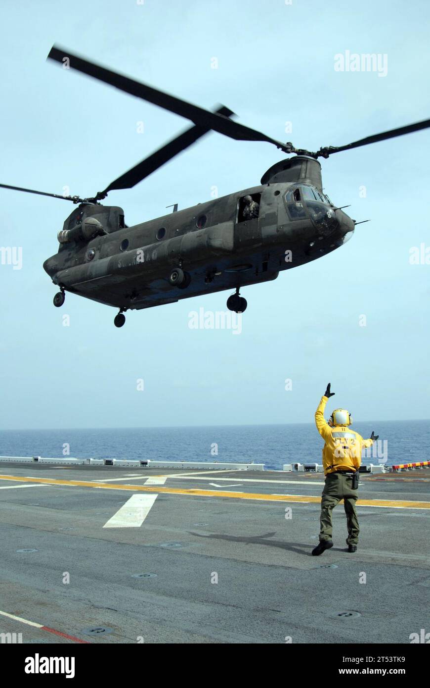CH-47, Chinook, directing, flight deck, handler, helicopter, helio ...