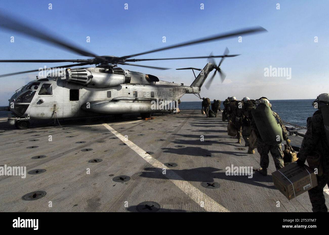 CH-53E Sea Stallion, flight deck qualifications, helicopter, helo, KITP ...