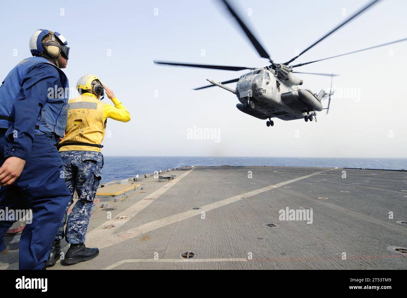 CH-53E Super Stallion, Deployment 2011, flight deck, helicopter ...