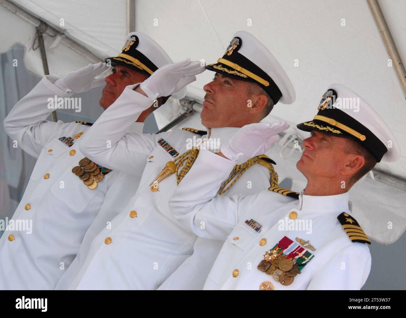 Change of Command, colors, USS Hopper (DDG 70 Stock Photo - Alamy