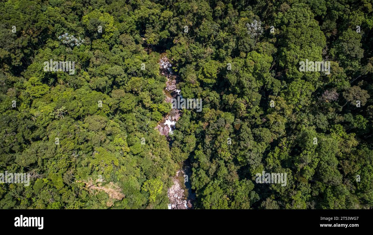 Aerial view to a waterfall in the Serra de mantiqueira (Mantiquiera ...