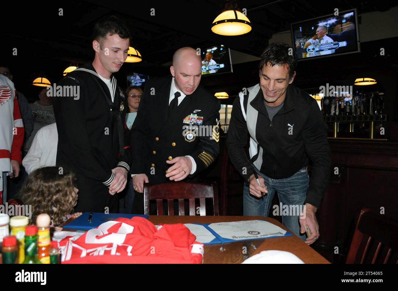 Chris Chelios, Detroit Red Wings defenseman, Honorable Discharge ...