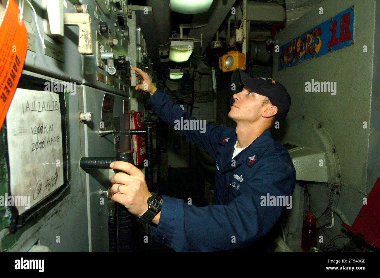 circuit board, engine room, USS Shreveport (LPD 12 Stock Photo - Alamy