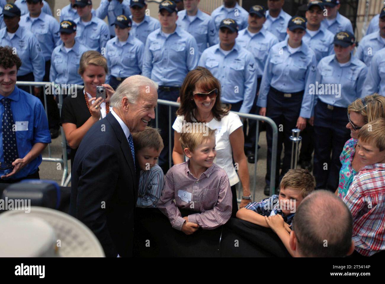civilians, family, utilities Stock Photo - Alamy