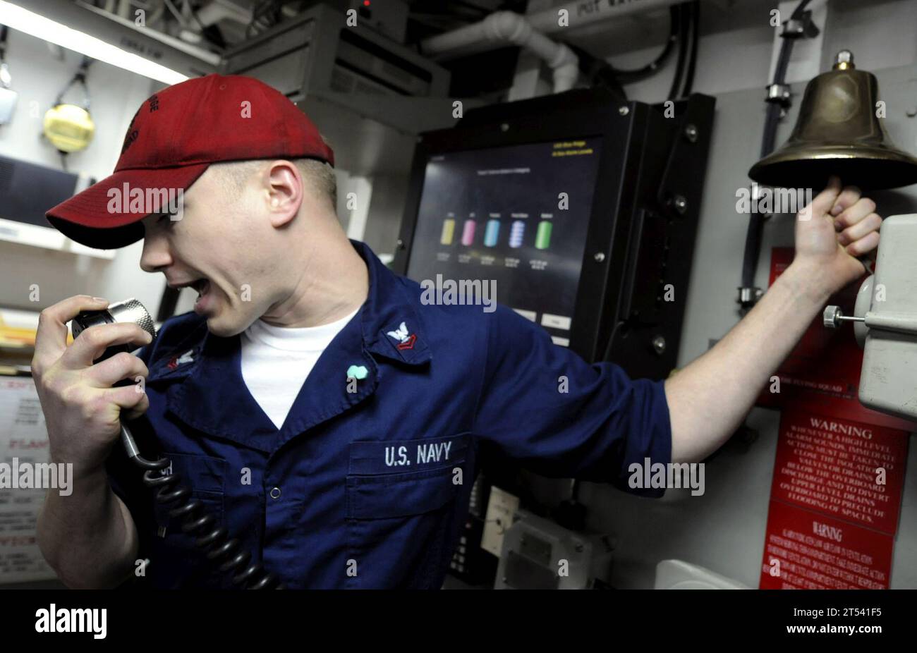class charlie fire, DC Central Watch, Drill, USS Blue Ridge (LCC 19 ...