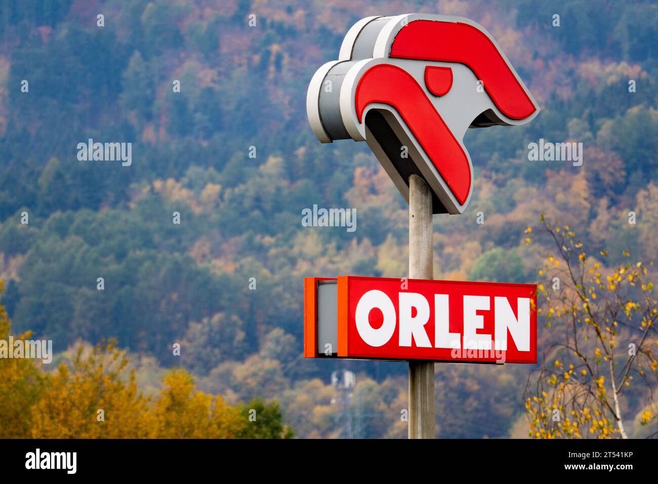 Walbrzych, Polska - 11.02.2023: Orlen S.A., commonly known as Orlen, is ... Walbrzych, Polska - 11.02.2023: Orlen S.A., commonly known as Orlen, is ...
