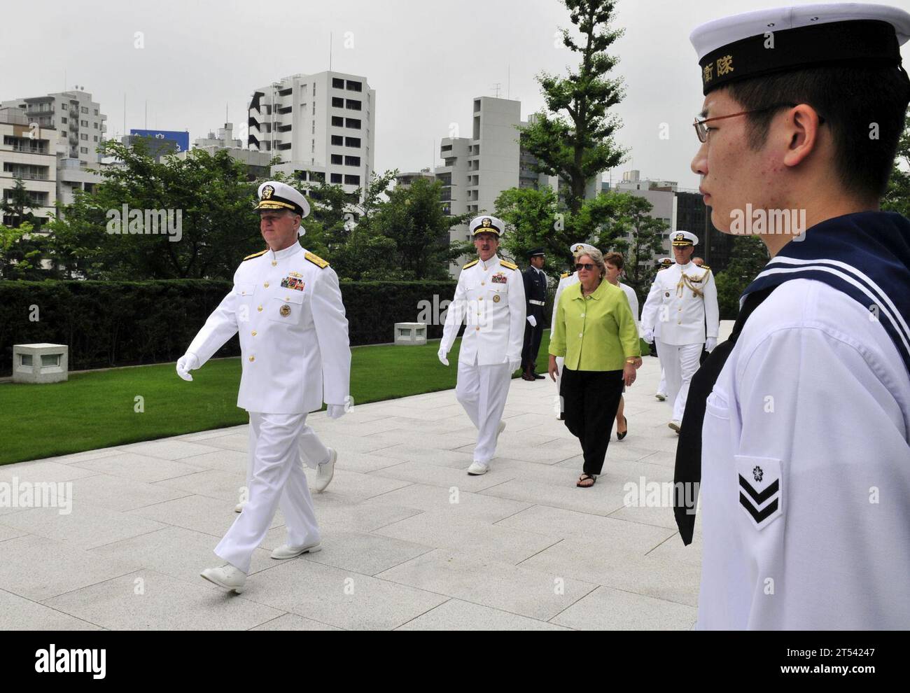 CNO, Foreign military, Japan, JMSDF, people, vip Stock Photo - Alamy