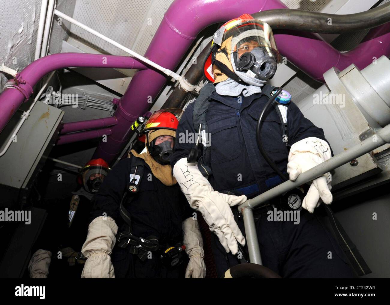 COE, CVN 73, firefighting, george washington, gq, training Stock Photo ...