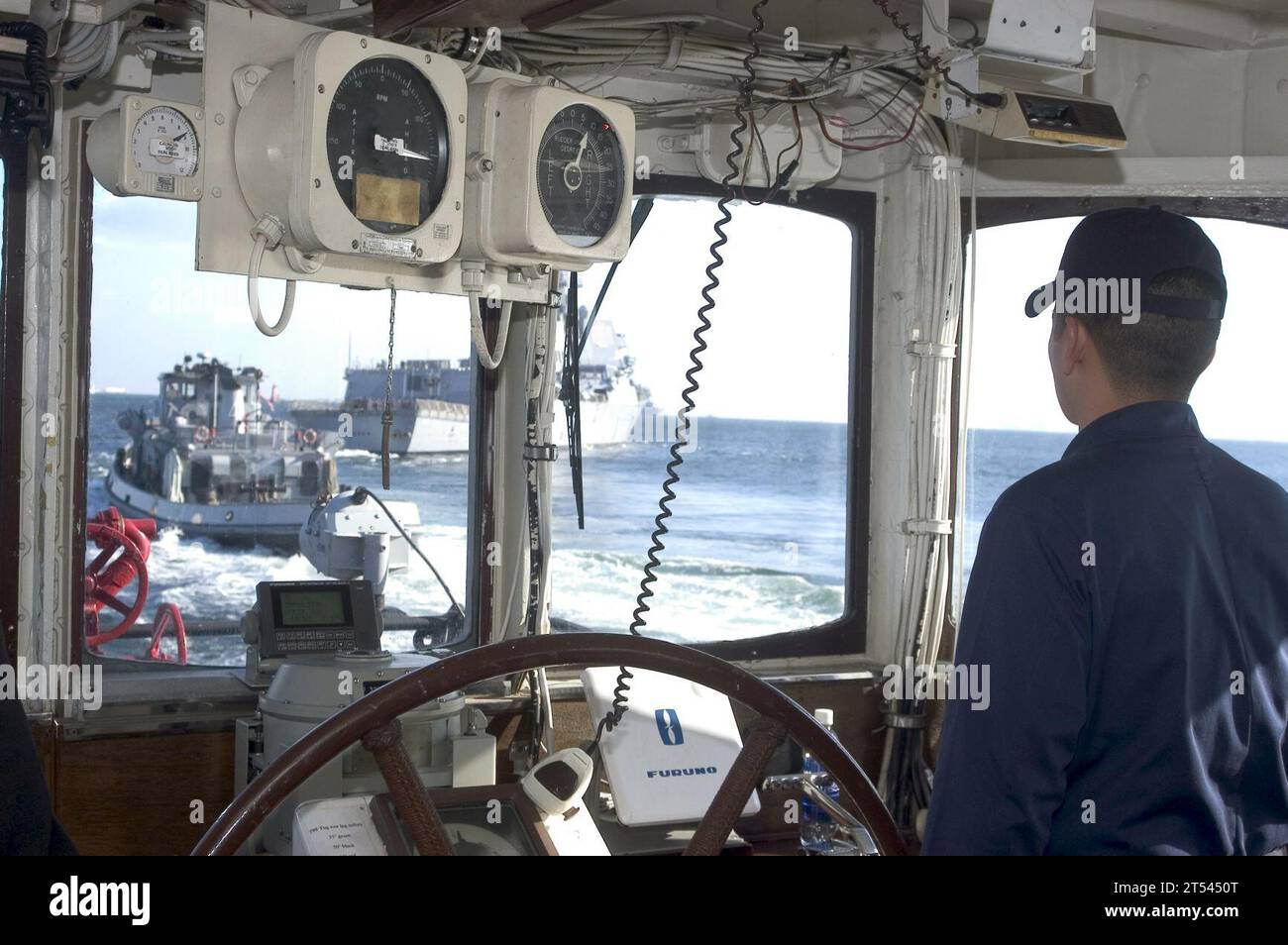 Commander Fleet Activities Yokosuka, large harbor tug USS Opelika (YTB ...