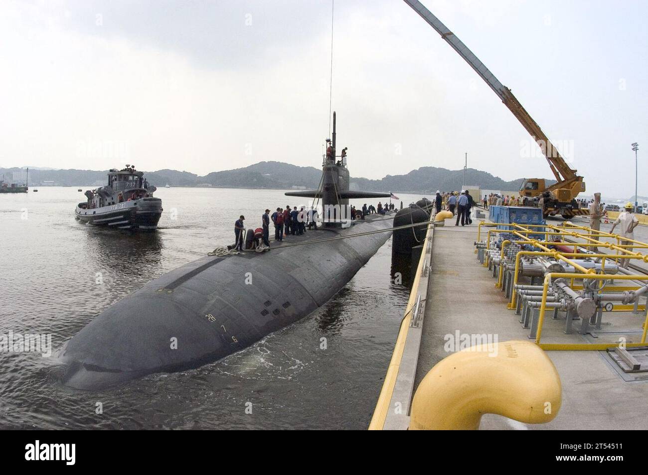 Commander Fleet Activities Yokosuka (CFAY), Japan, Los Angeles-class ...