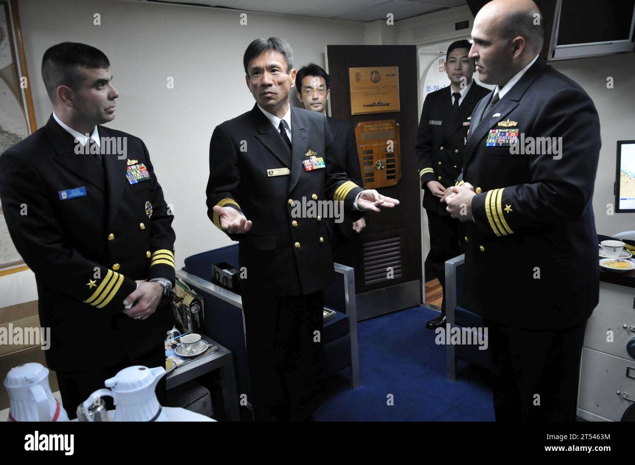 commaning officer, Foreign military, guided-missile destroyer USS ...