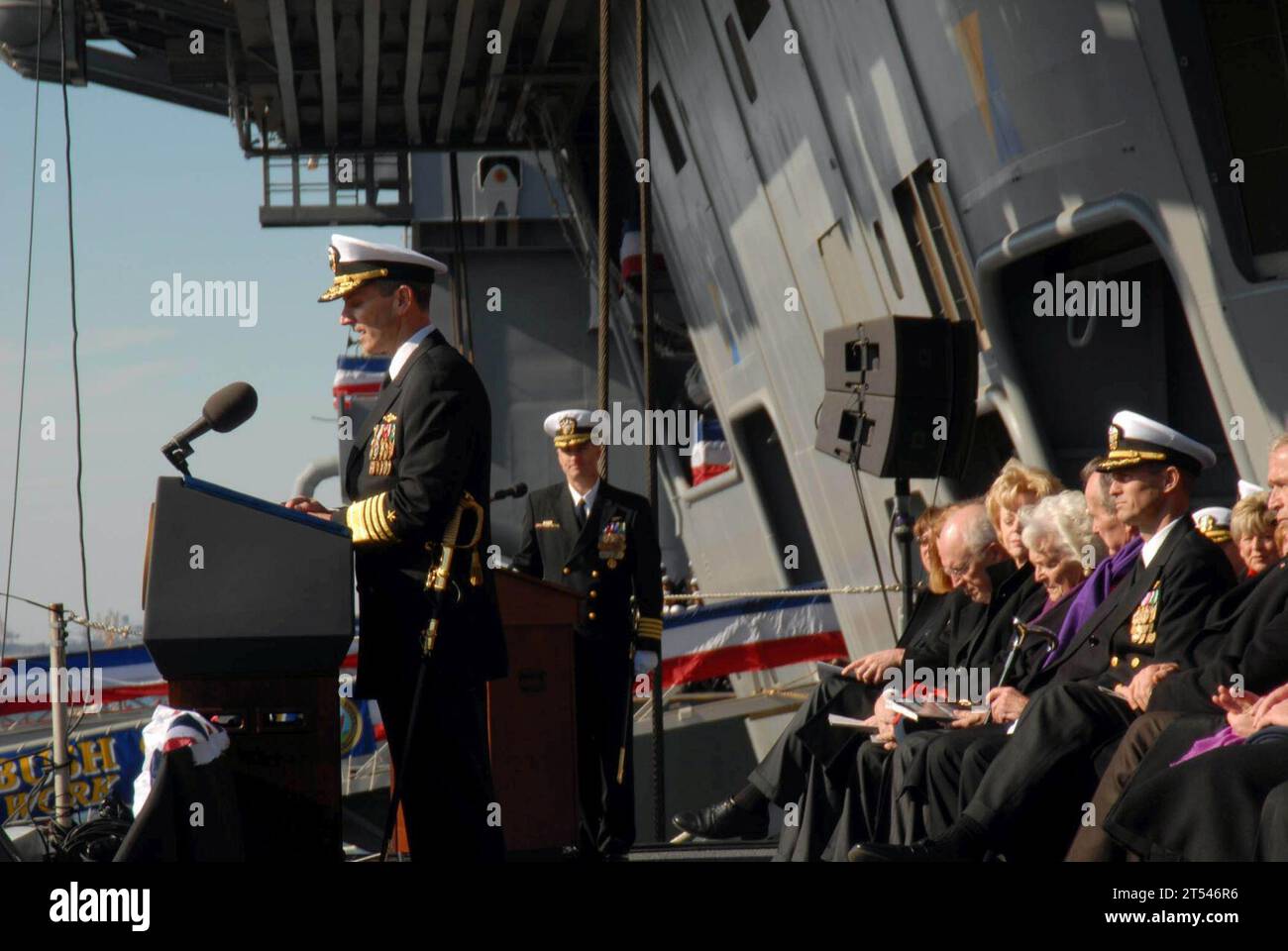 commissioning, USS George H.W. Bush (CVN 77 Stock Photo - Alamy
