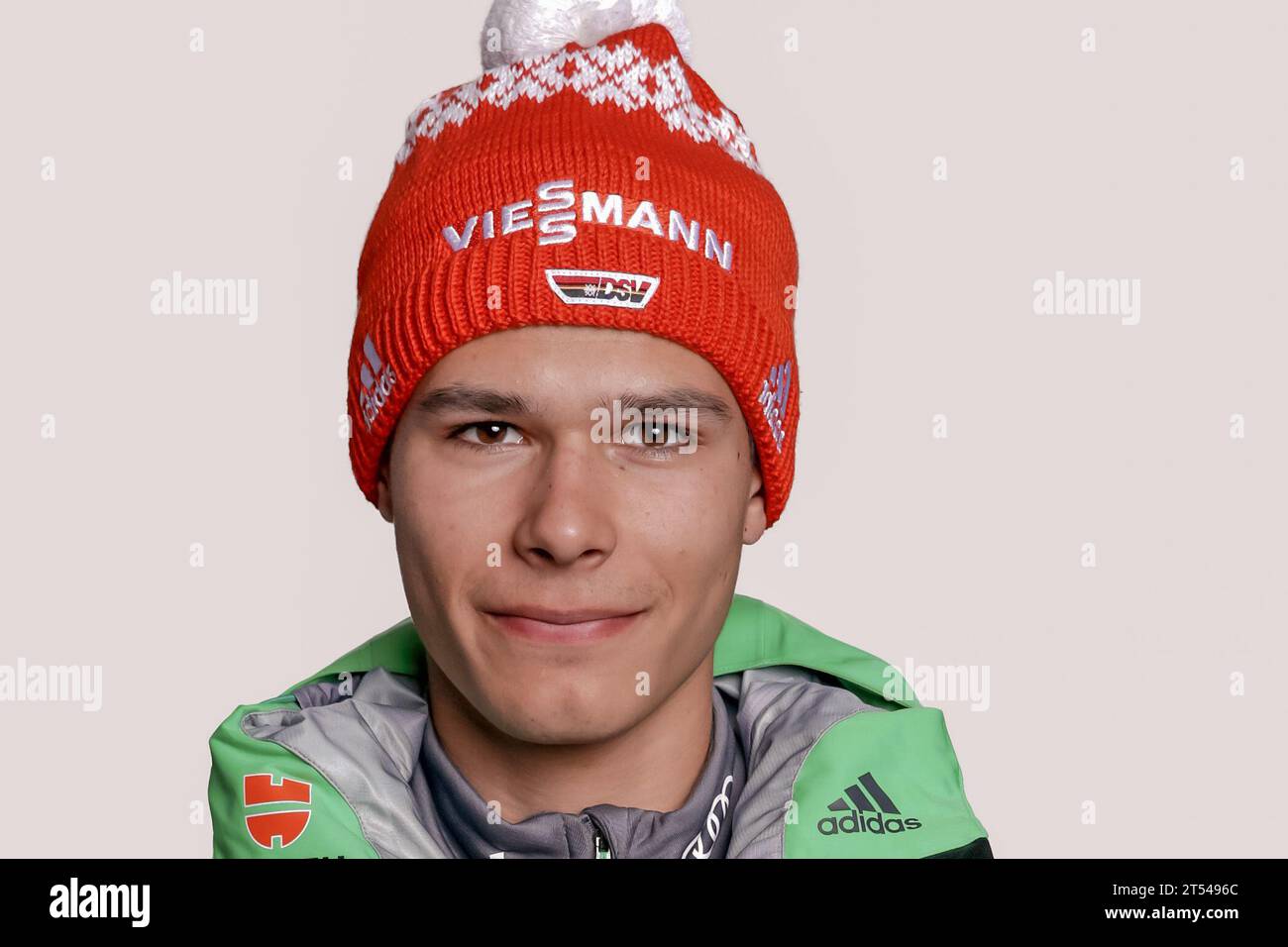 Weigel, Lennard Portrait Deutscher Ski Verband - Fototermin in ...