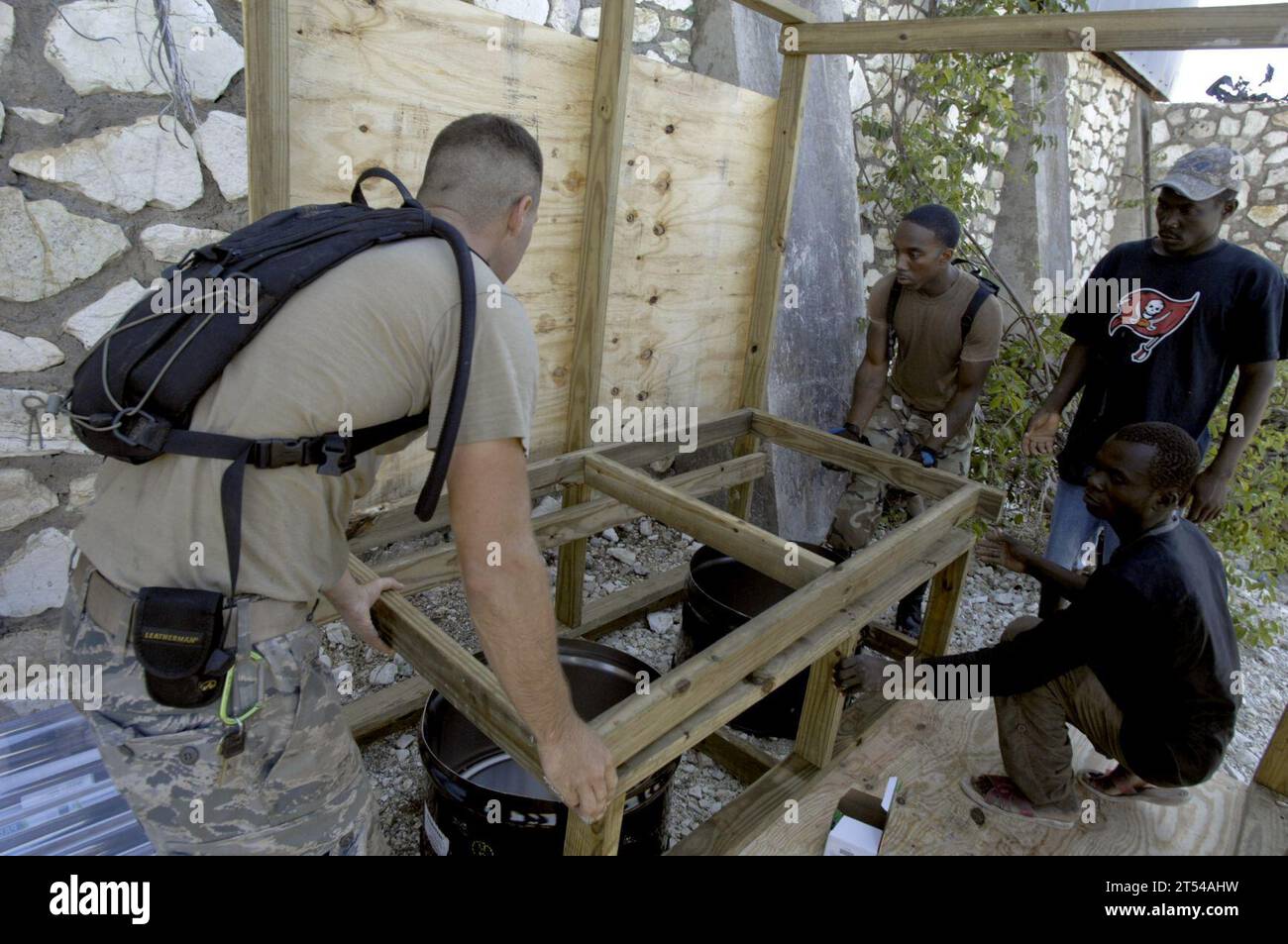 COMREL, DISASTER AID, food, Haiti, Kearsarge, medical, relief Stock ...