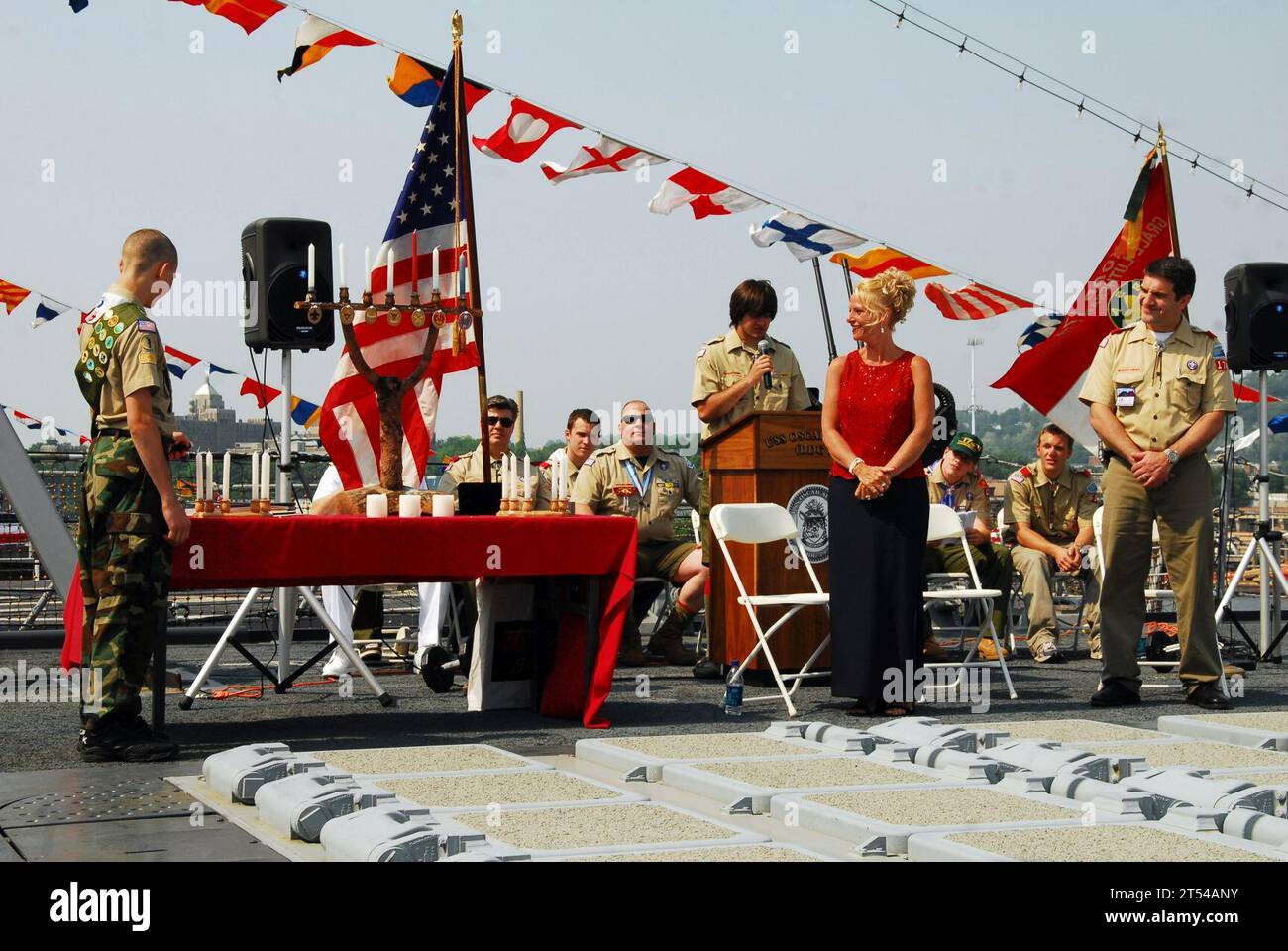 COMREL, Fleet Week New York City 2007 Stock Photo - Alamy