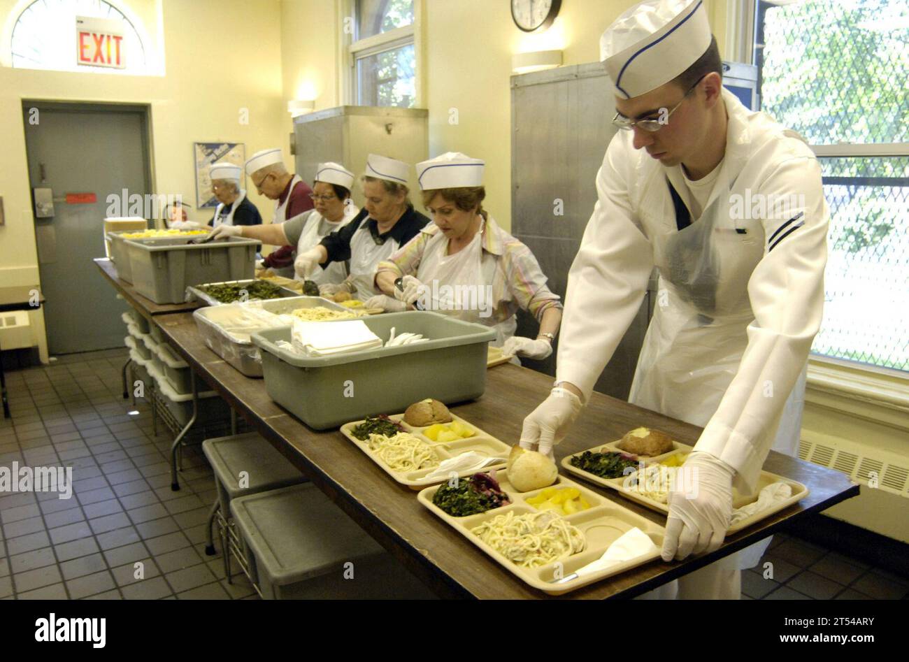 COMREL, Fleet Week, kitche, New York, people Stock Photo - Alamy