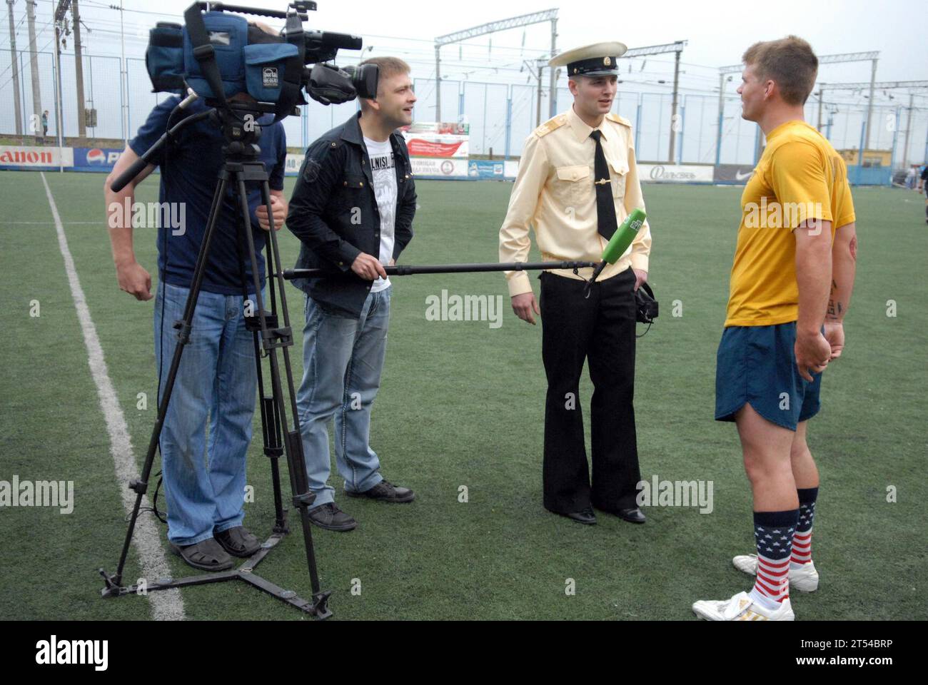 COMREL, Sailors, U.S. Navy, USS Ford (FFG 54), Vladivostok Russia Stock ...
