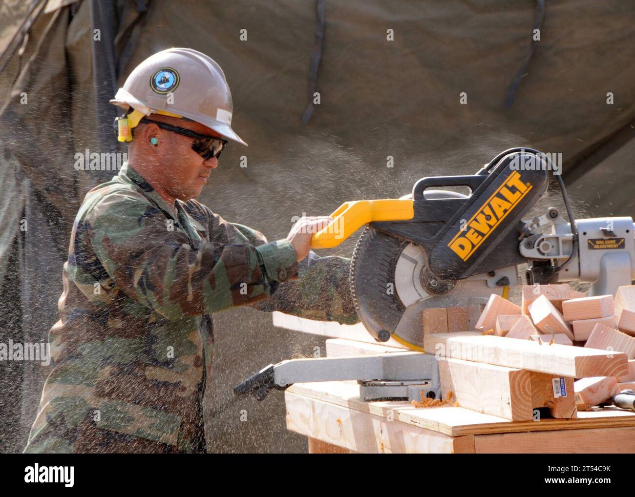 CONSTRUCTION, cut, dirt, dump, earth mover, equipment, Heavy, lumber ...