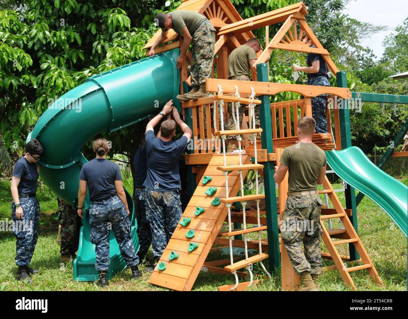 Continuing Promise 2010, dental, Engineering, humanitarian civic ...