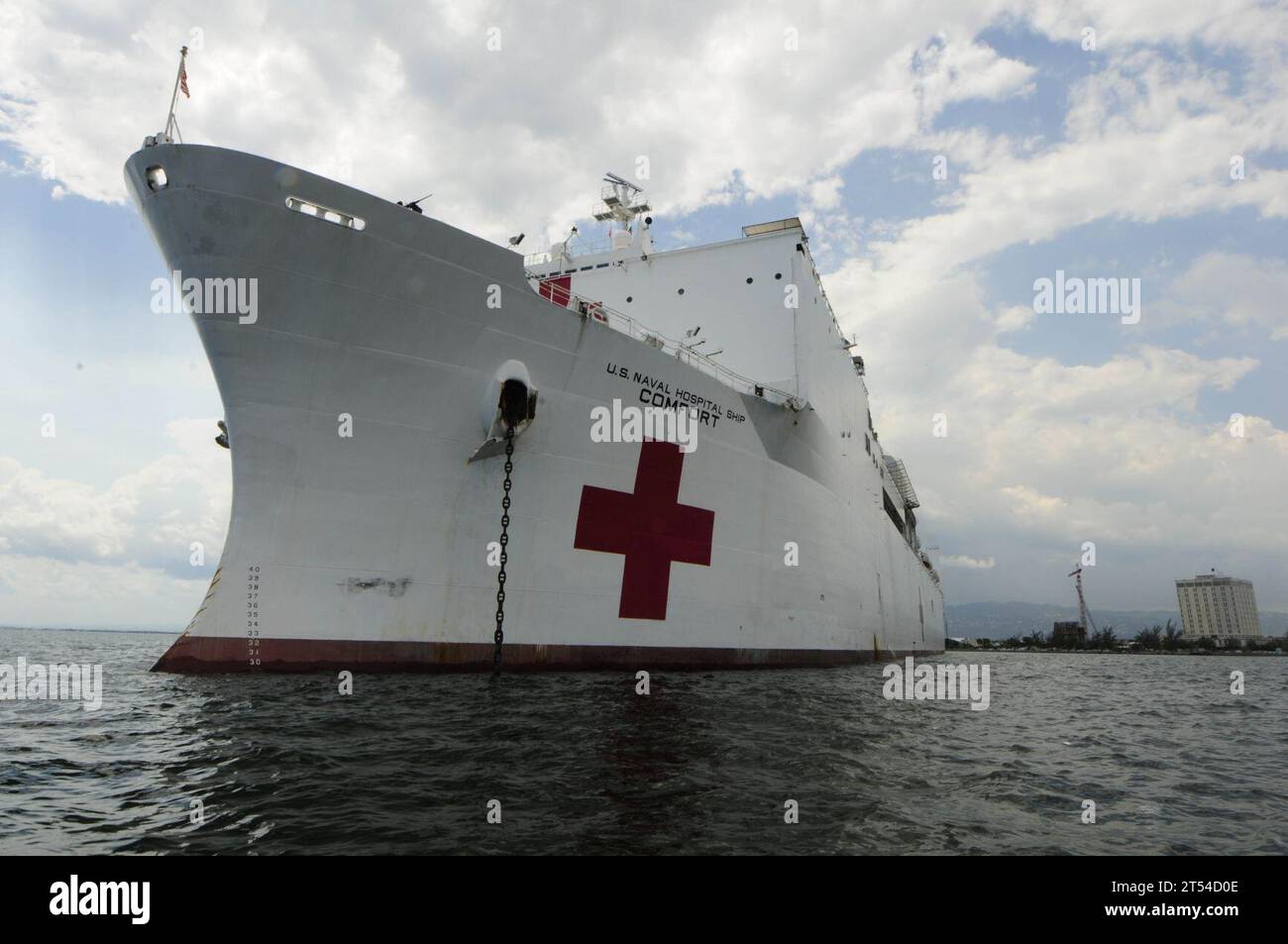 United states navy hospital ships hi-res stock photography and images ...