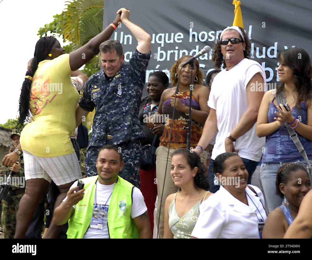 Continuing Promise, USNS Comfort Stock Photo - Alamy