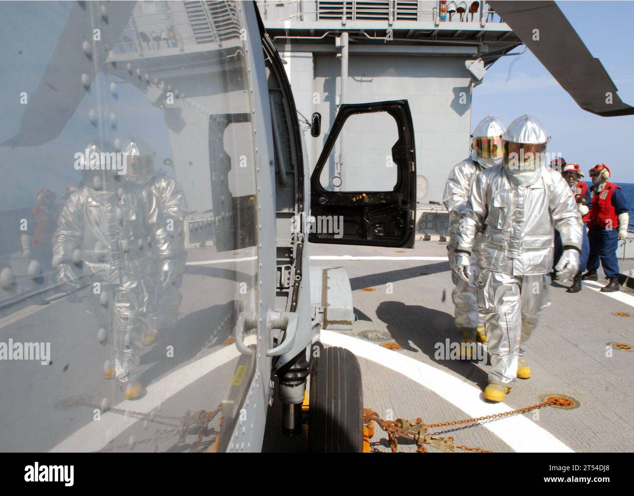 cowpens, crash and smash, Light Helicopter Antisubmarine squadron (HSL ...