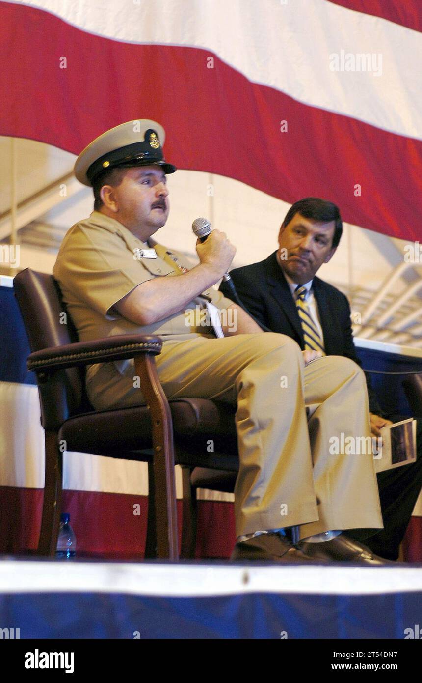 CPO McNeil, USS George Washington, vaw-120 Stock Photo - Alamy