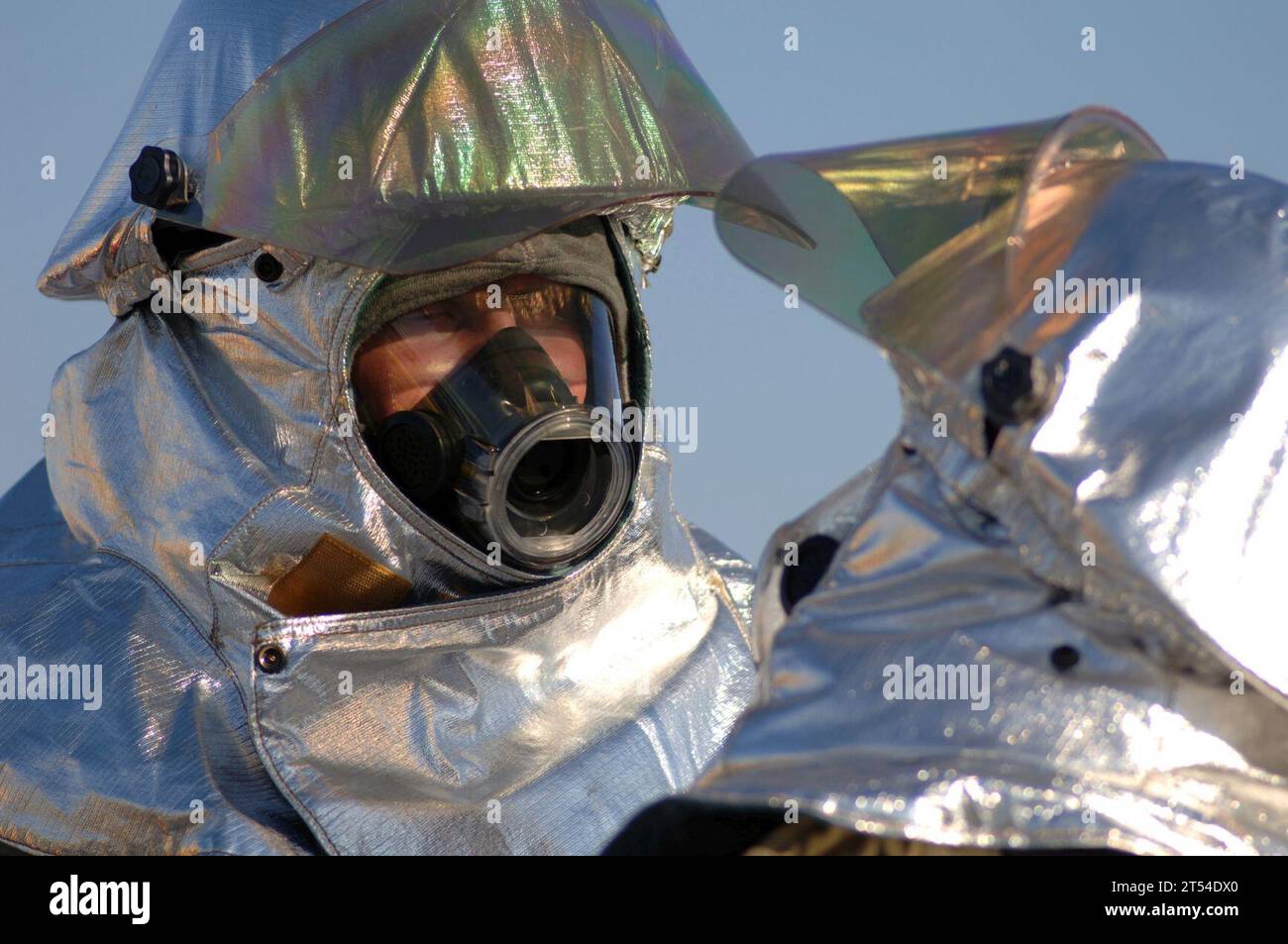 Crash And Salvage, USS Harry S. Truman (CVN 75 Stock Photo - Alamy