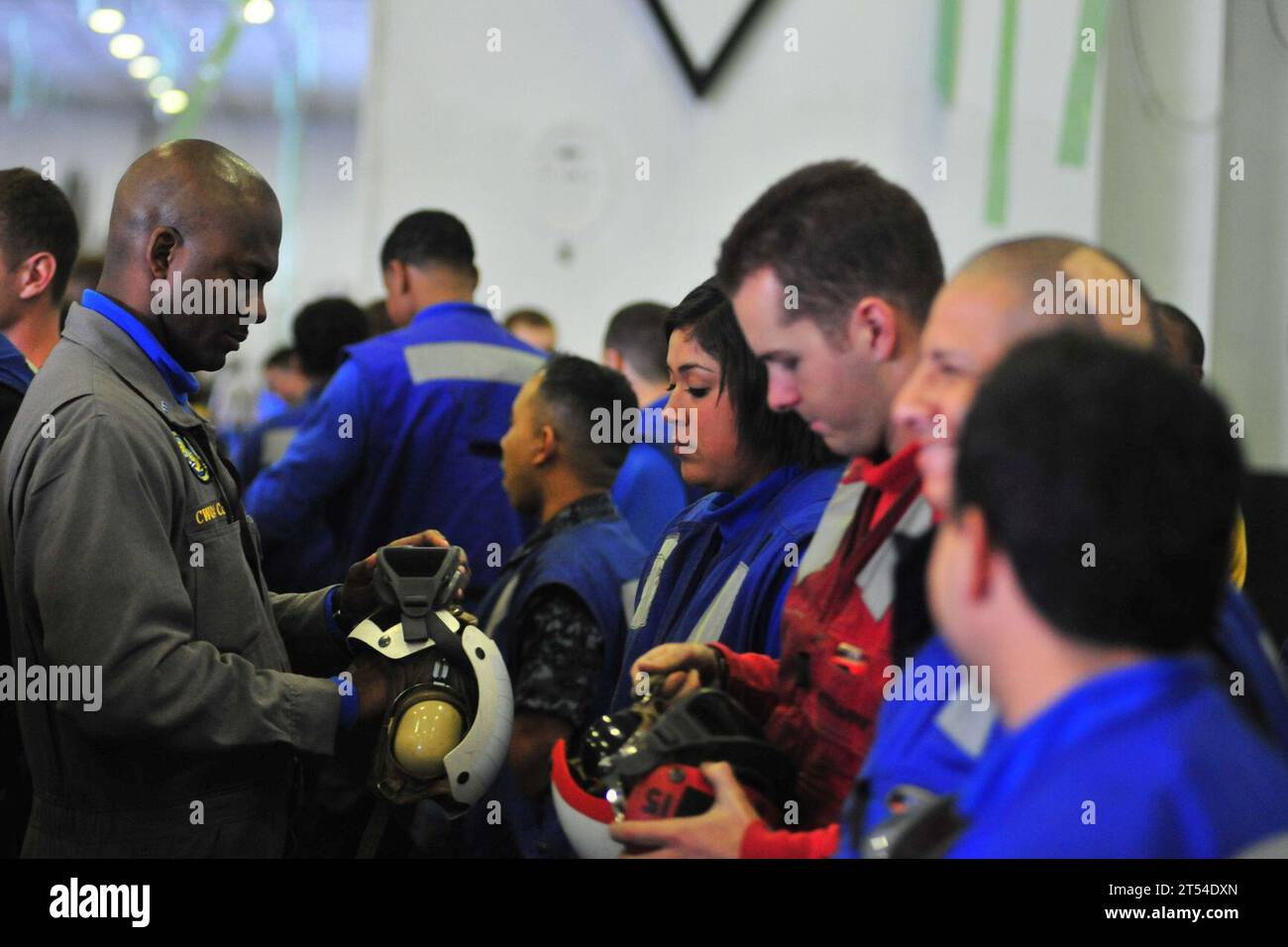 cranial helmet, inspection, INSURV, Pacific Ocean, U.S. navy , USS Carl ...