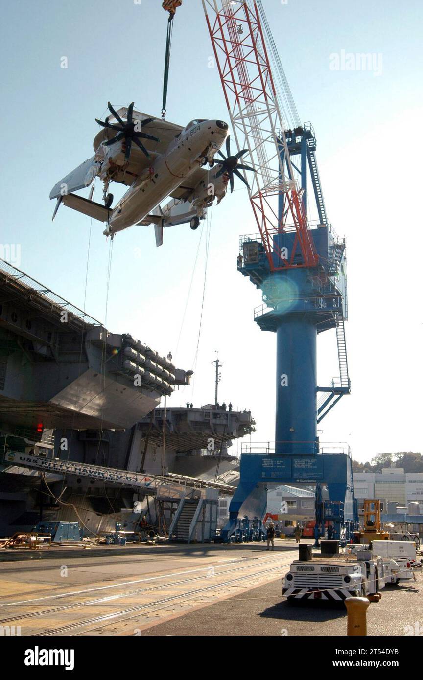 Crash And Salvage, E-2C Hawkeye, floating barge, Japan, Yokosuka Stock ...
