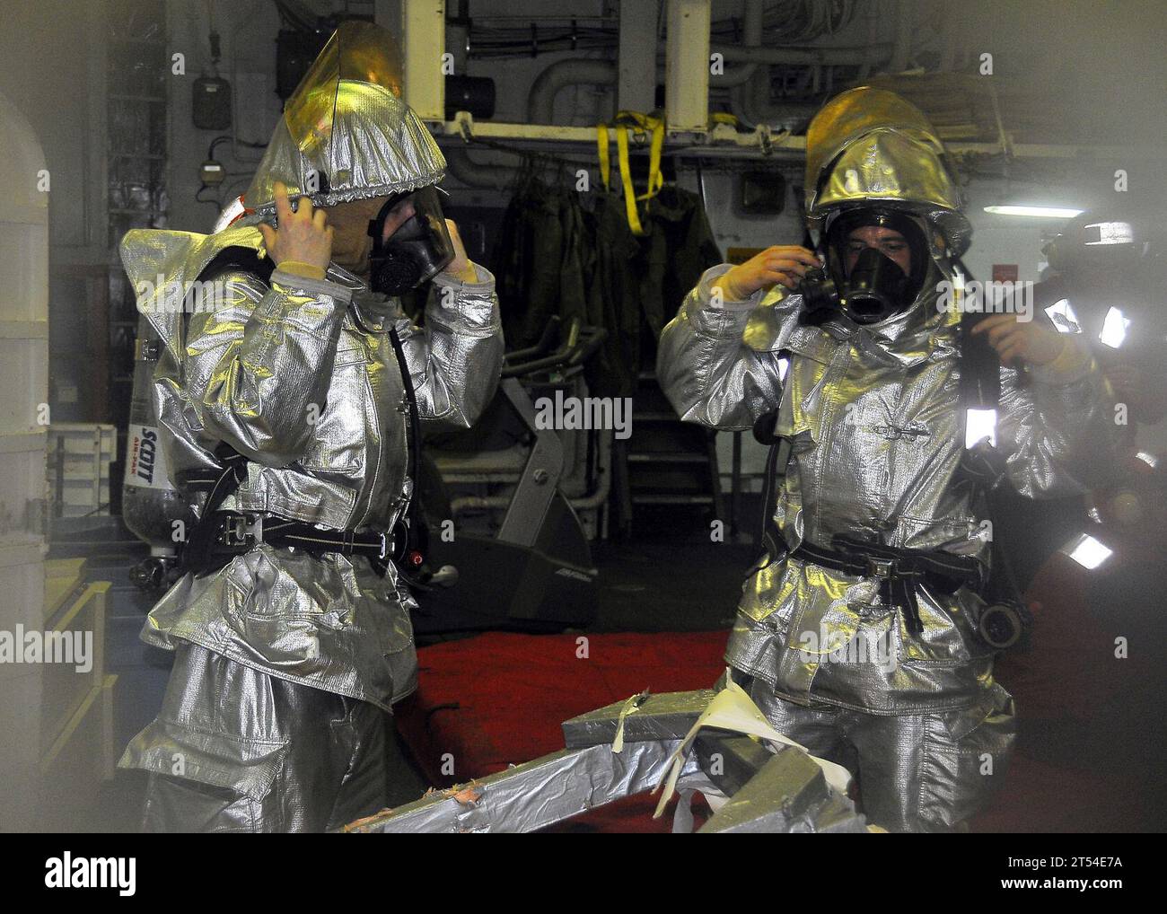CRUISER, firefighting, navy, training, U.S. Navy, USS Bunker Hill (CG ...