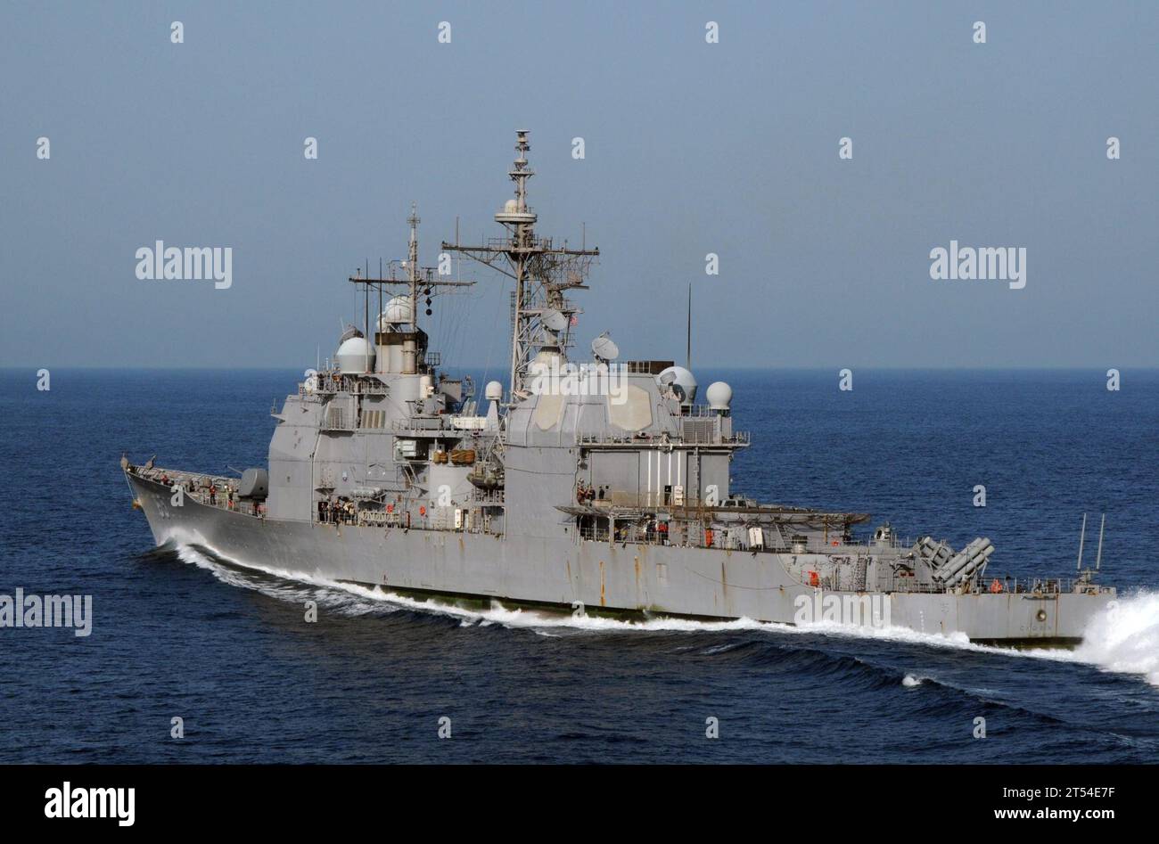 CRUISER, navy, U.S. 5TH Fleet, underway, us.s navy, USS Chosin (CG 65 ...