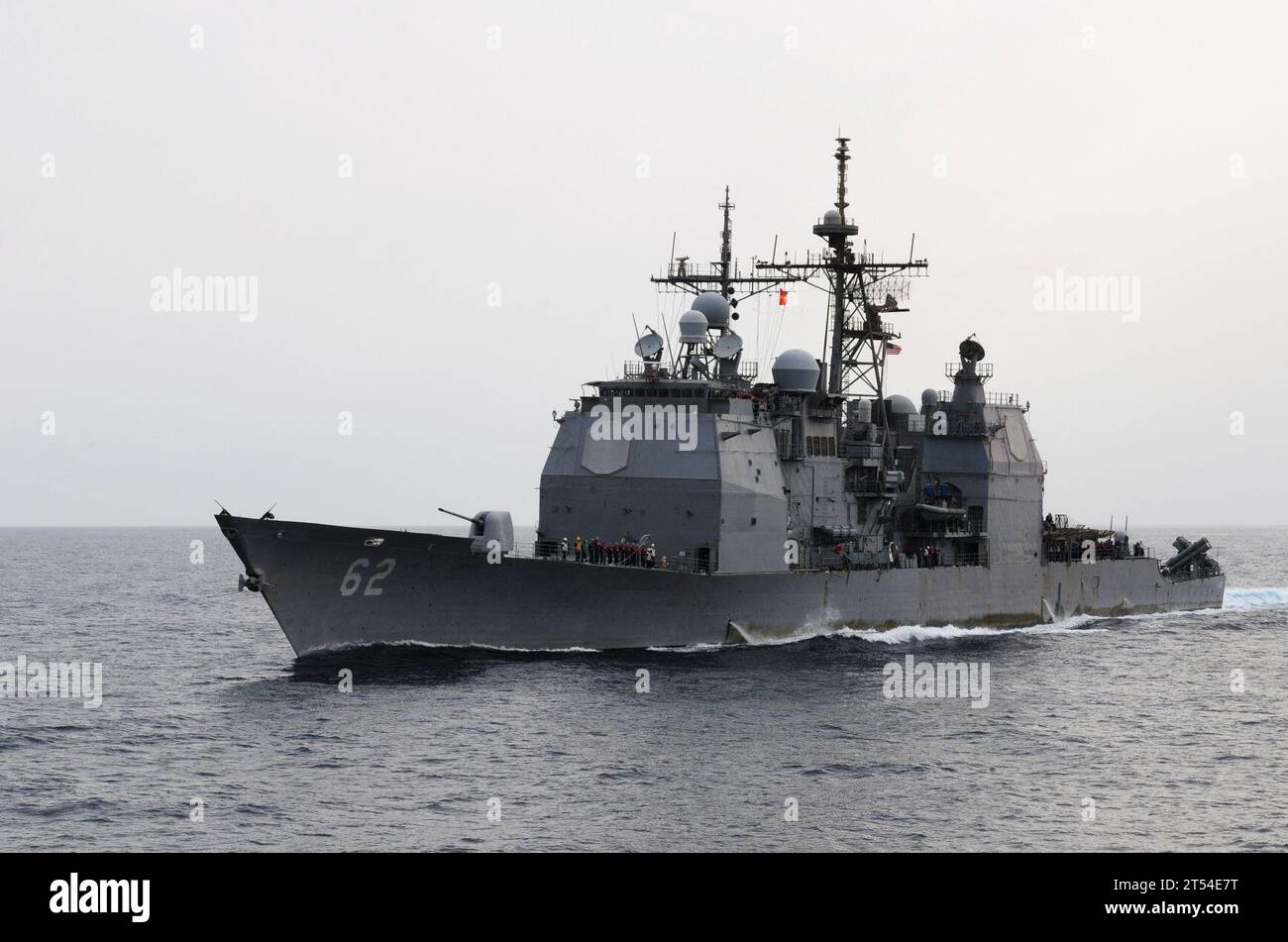 CRUISER, RAS, U.S. Navy, USS Chancellorsville (CG 62 Stock Photo - Alamy
