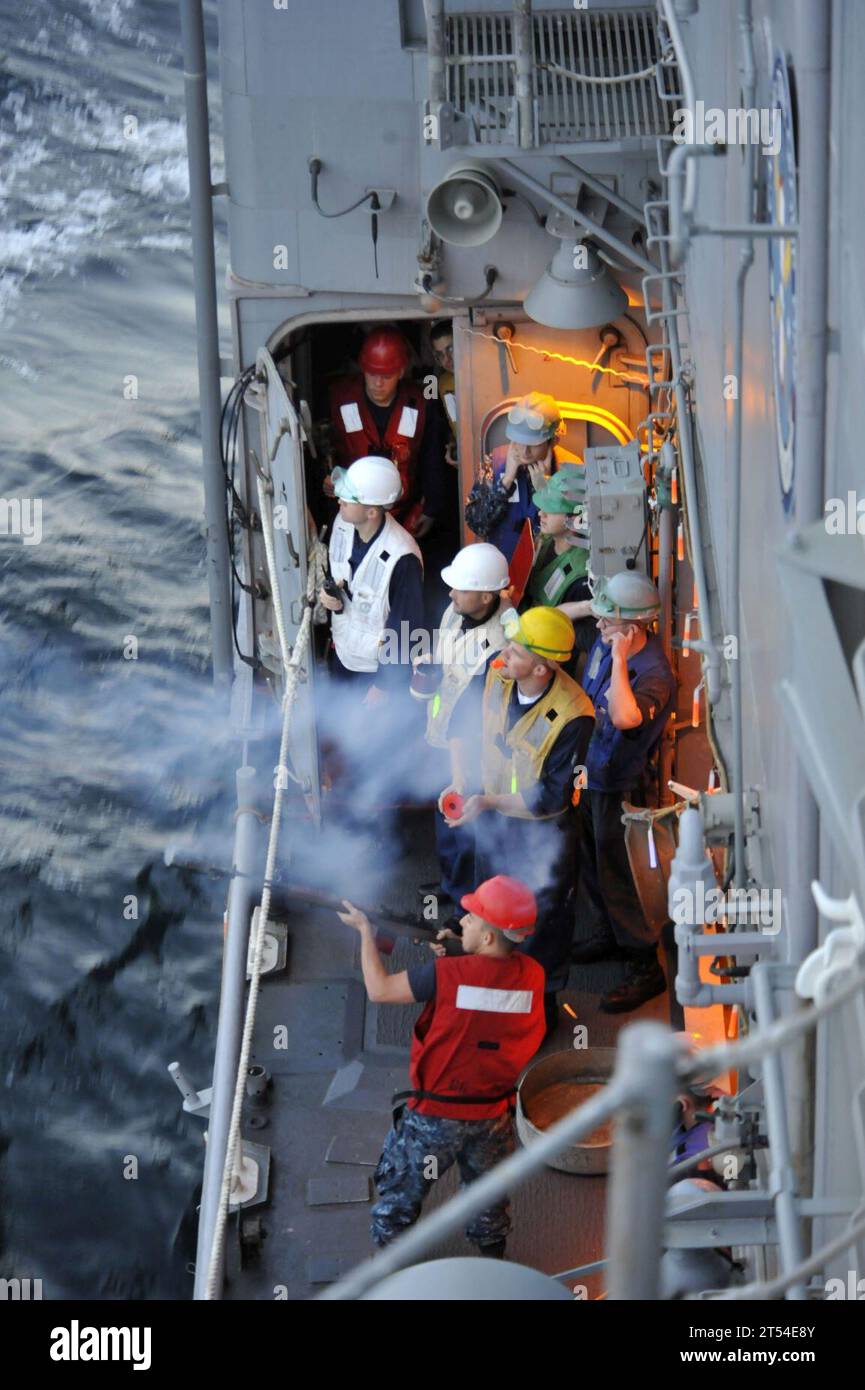 CRUISER, MSO, RAS, REPLENISHMENT AT SEA, Sailors, U.S. Navy, USS Bunker ...